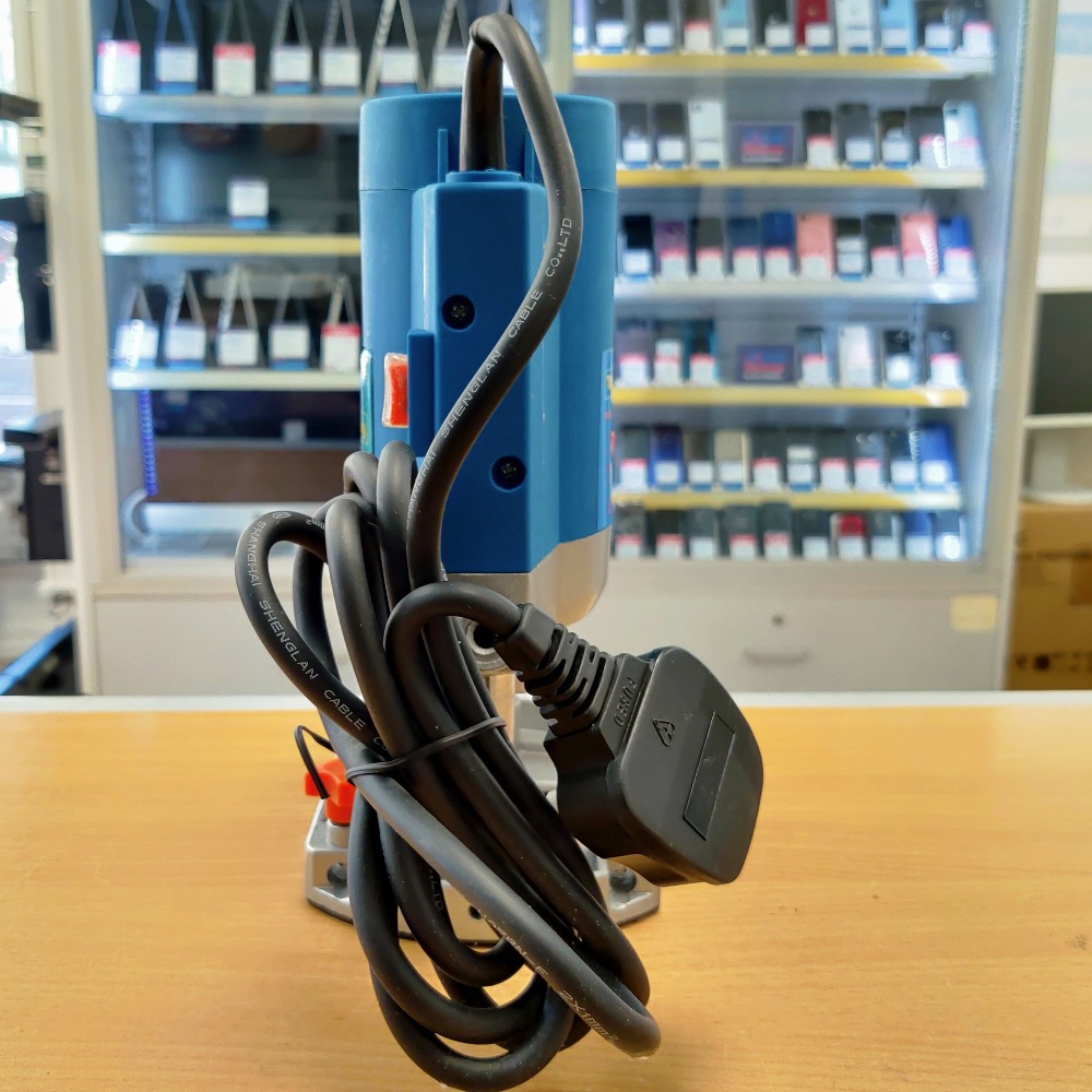 Like New Tool king router - 1020 Watts - Own4Less